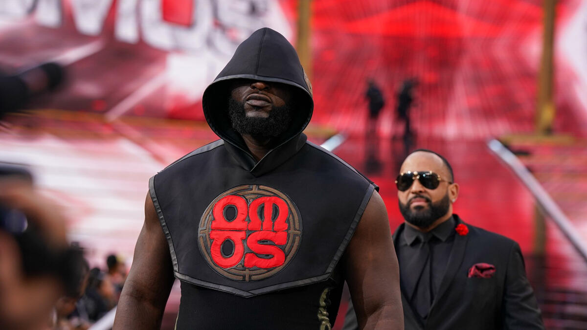 WWE star Omos reveals his wrestling mentors - F4W/WON