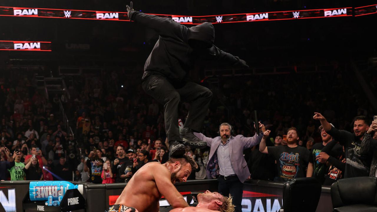 Update on identity of masked man from WWE Raw and Survivor Series - F4W/WON