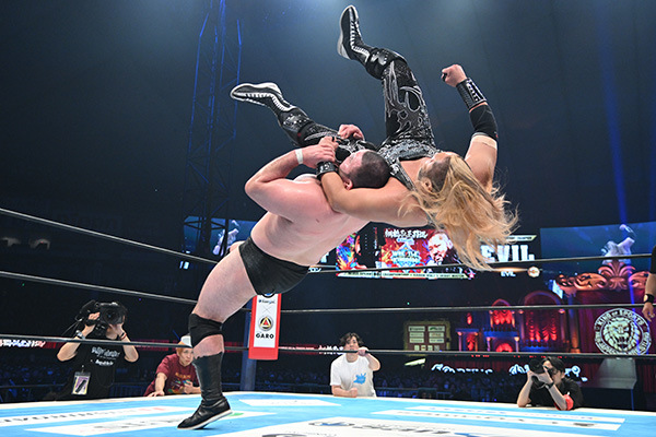 NJPW rookie Aaron Wolf pays homage to Kurt Angle with move name - F4W/WON